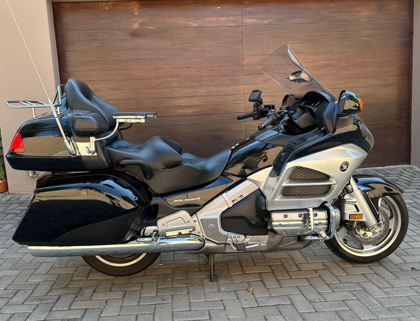 SOLD: 2012 GL1800 Honda Gold Wing bike – Wing Riders SA